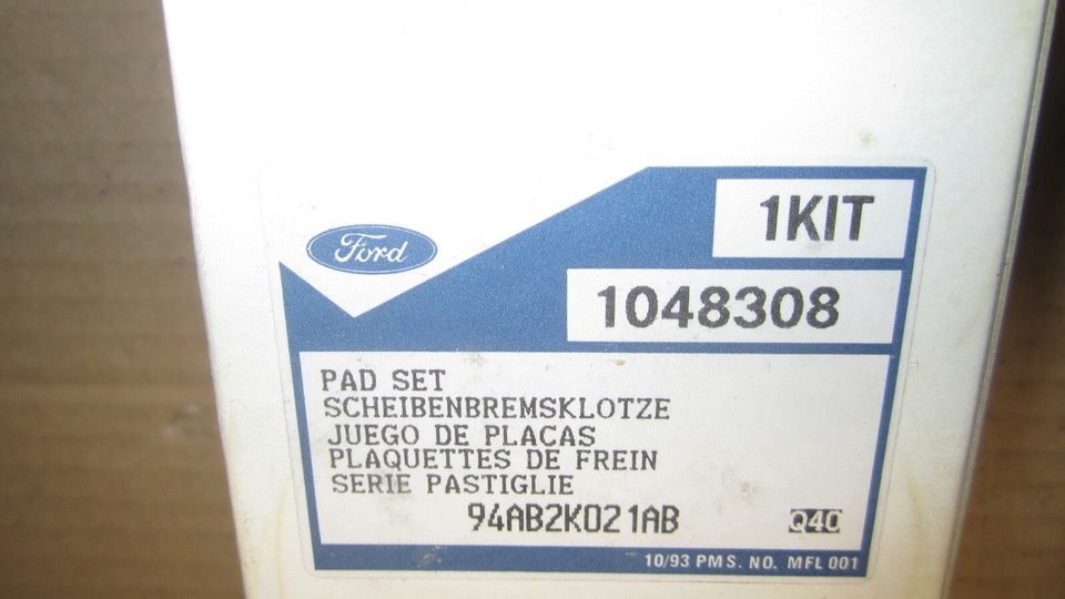Ford Escort VI MK6 1,3 1,4 1,6 1,8 Bremsbeläge vorne NOS Ford OEM ...