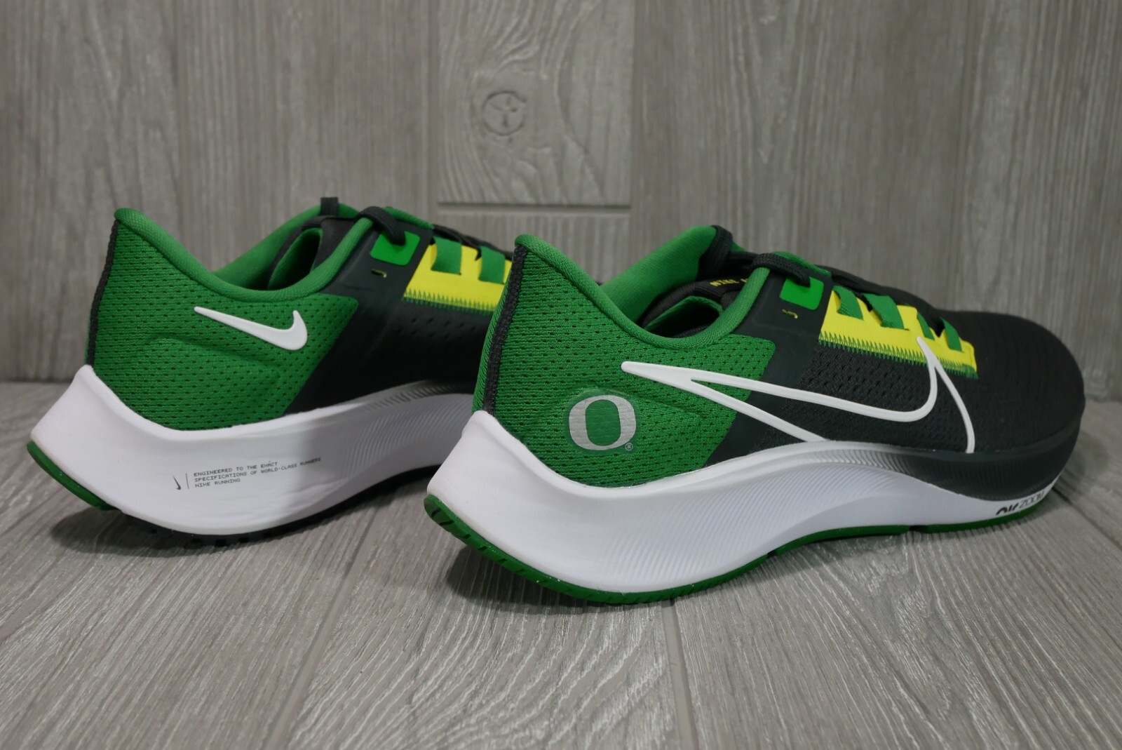 Nike Air Zoom Pegasus 38 Oregon Ducks Shoes Green Mens Size 10 11.5 ...
