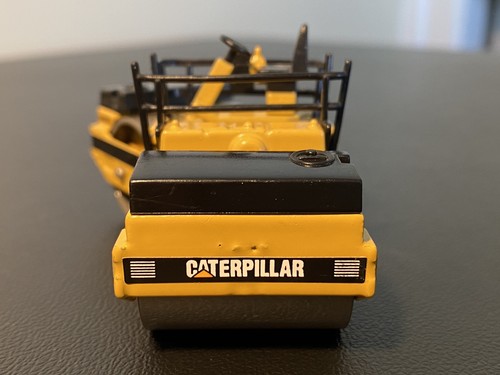 Rare JOAL 1/50 die cast Caterpillar CAT CB-534 Asphalt Roller #213 Made ...