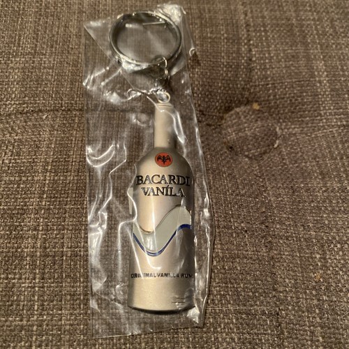 BACARDI VANILA Figural Bottle Shaped Vanilla Rum Keychain | eBay