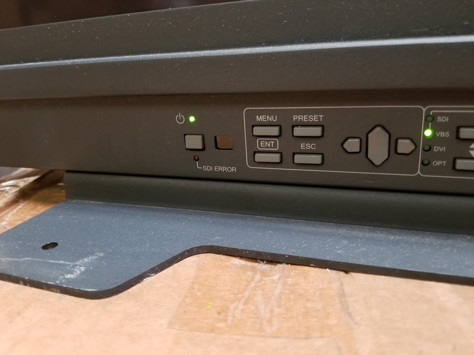 HLM-3250W: 32-inch HDTV/SDTV Full HD Pixel Multi-format LCD-Color ...