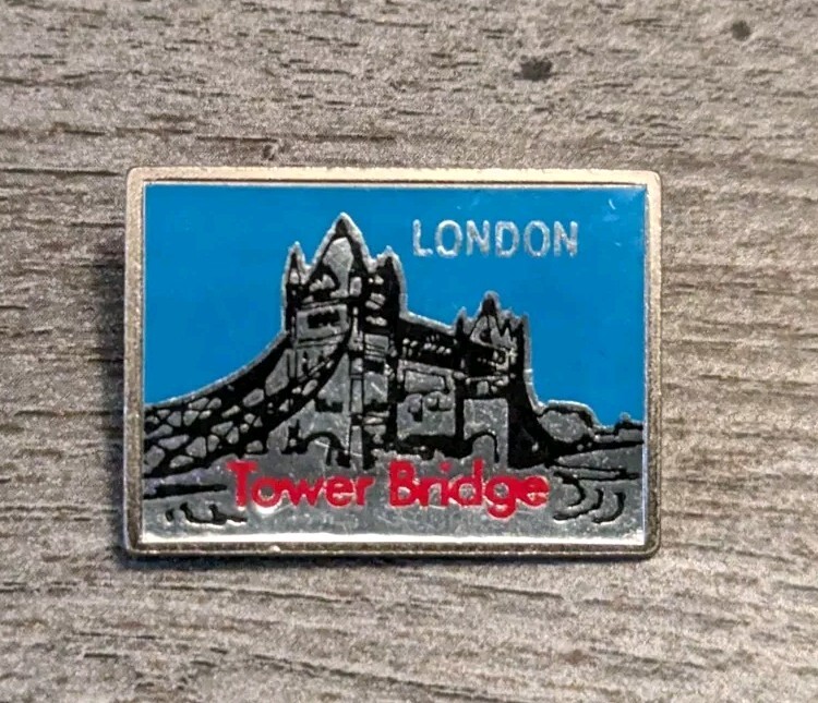 London, England Tower Bridge Historic Landmark Vintage Heavy Souvenir ...