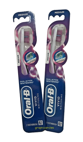 (2) Oral B Vivid Dual Action Whitening Manual Toothbrushes - medium ...