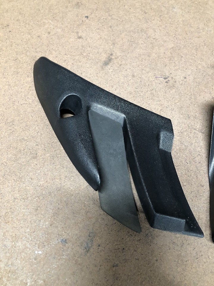 99-06 Silverado Sierra Tahoe Yukon Wiper Cowl End Trim Cover Set RH LH ...