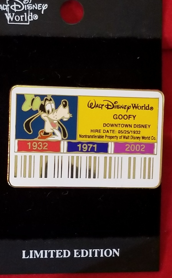 Disney WDW Cast ID Badge/Card Pin Goofy Cast Exclusive LE3500 | eBay