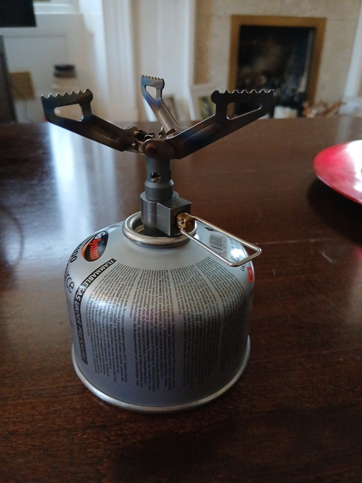 BRS-3000T Titanium Alloy Folding Gas Stove With Neoross Wind Protector ...