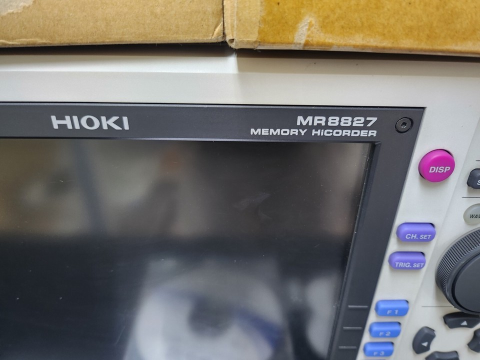 Hioki MR8827 : MEMORY HiCORDER, 8966×16,L9198×32,MR9321-01×8,U8330 ...