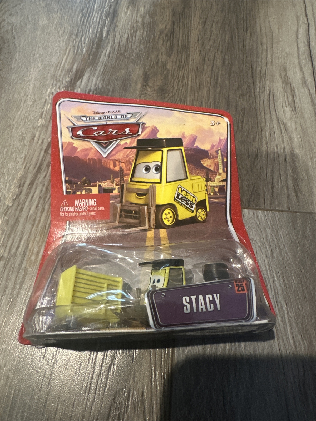 DISNEY PIXAR CARS TEAM LEAK LESS CREW PITTIES CHIEF 3 PACK