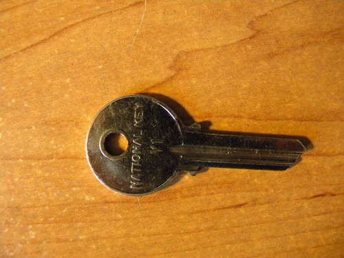 Cole National Key Blank # Y1 | eBay