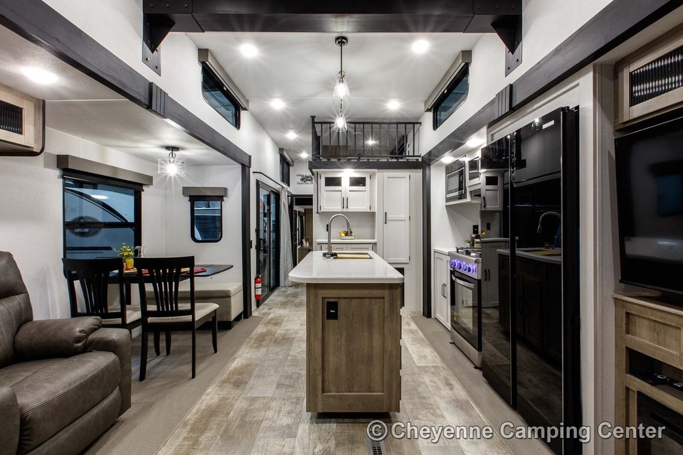 New 2026 Forest River Palomino Puma 402LFT Destination / Park Trailer ...