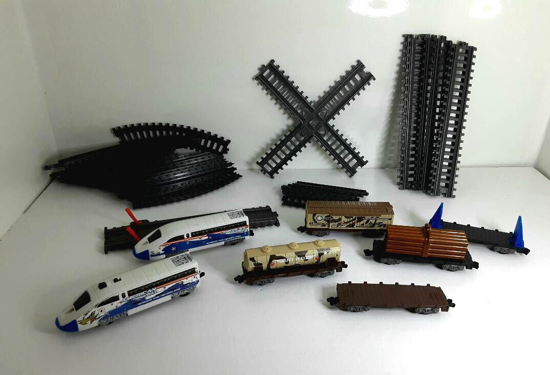 Jakks Pacific Train Set Lot - HO Train Cars & Track - 37 Peices | eBay