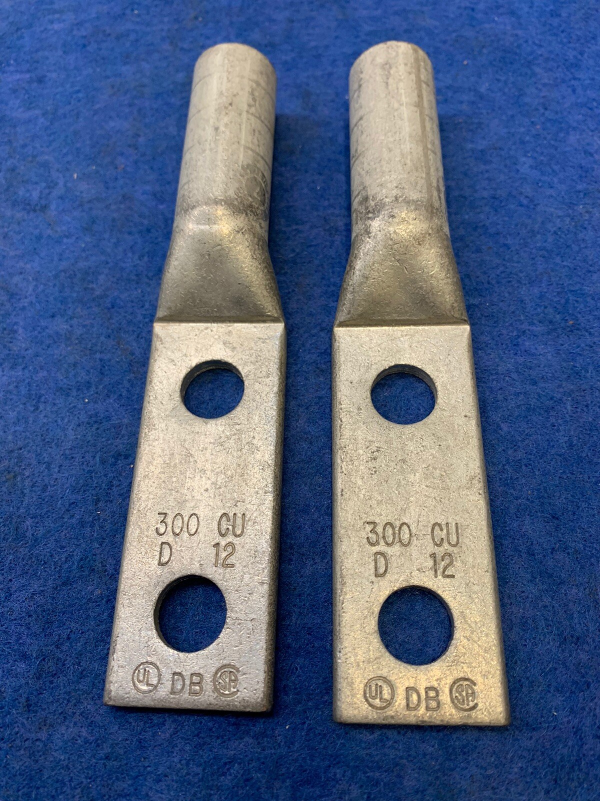 DB 300CU D12 White 2 Hole Compression Lug Connector (lot of 2) | eBay