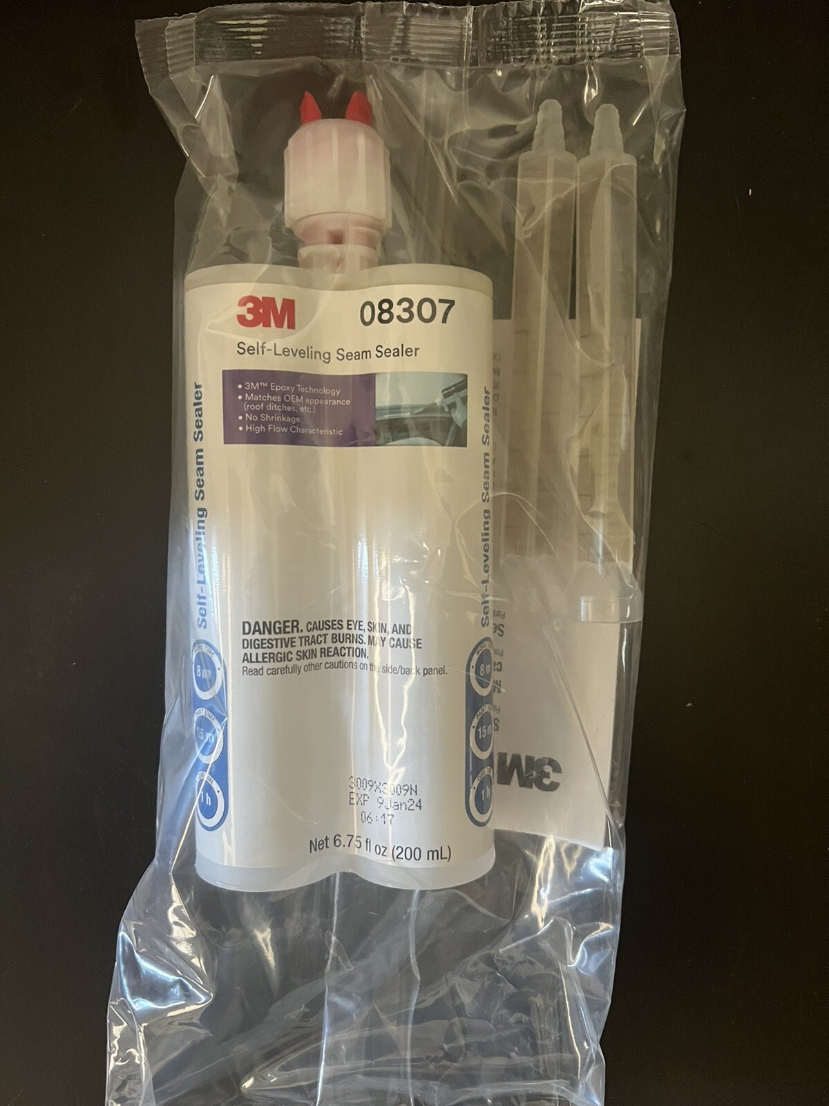 NEW 3M 08307 SELF LEVELING SEAM SEALER 6.75 FL OZ W/2 NOZZLES Exp: Jan ...