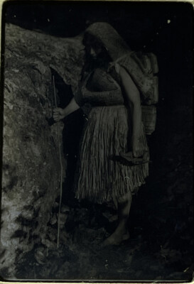 Edward Curtis “Bark Gatherer” Hesquiat Native American Photography 35mm ...