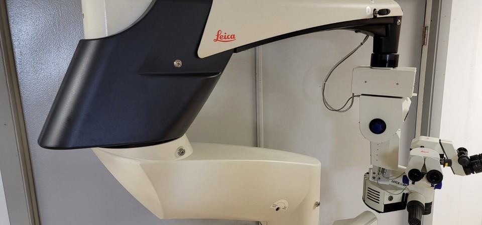 LEICA OPERATING MICROSCOPE M841 EBS FLOORSTAND OPHTHALMOLOGY VITREO ...