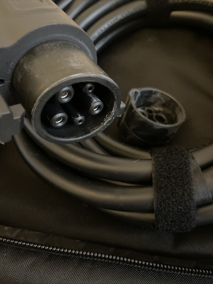 Jeep Wrangler 4xe Off Board Power Panel Box V2L Vehicle to Load ...