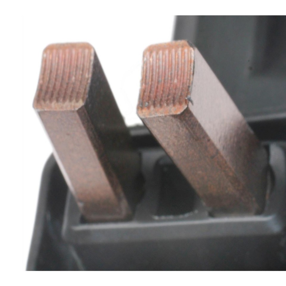 For Volvo V70 2001-2004 Voltage Regulator | Blade Terminal | Square ...