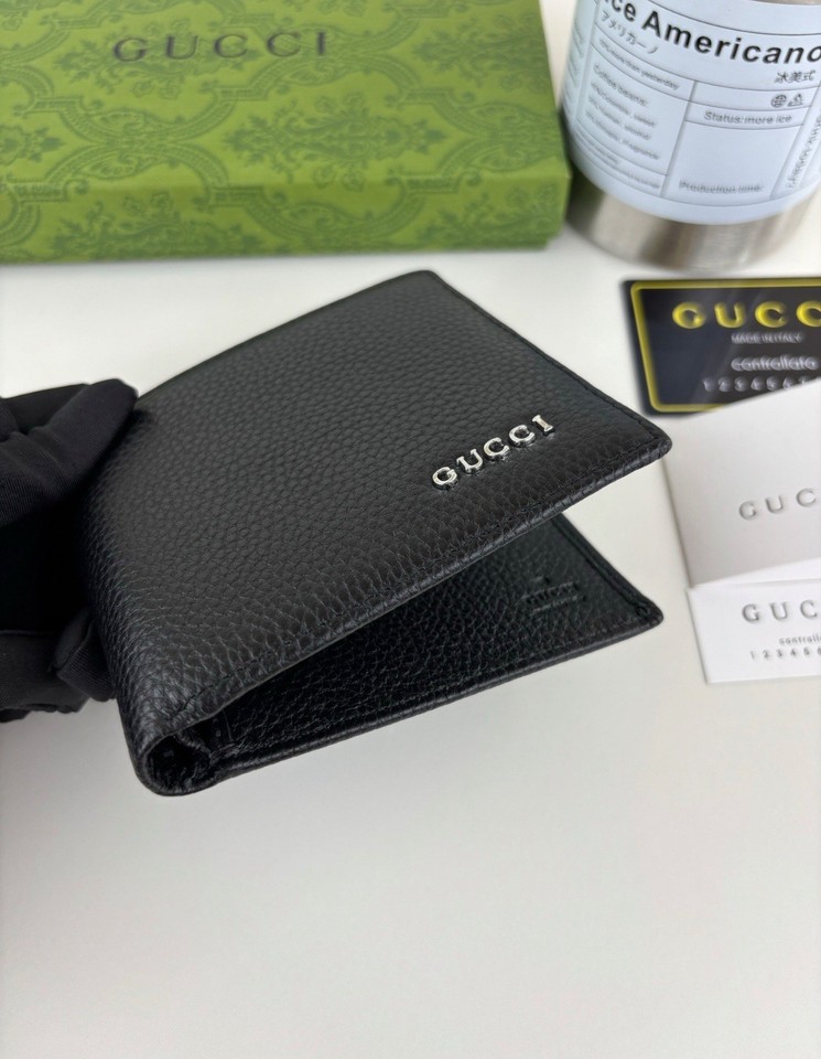 Gucci Men's Bifold Wallet Black Logo Credit Card Folding Solid | eBay
