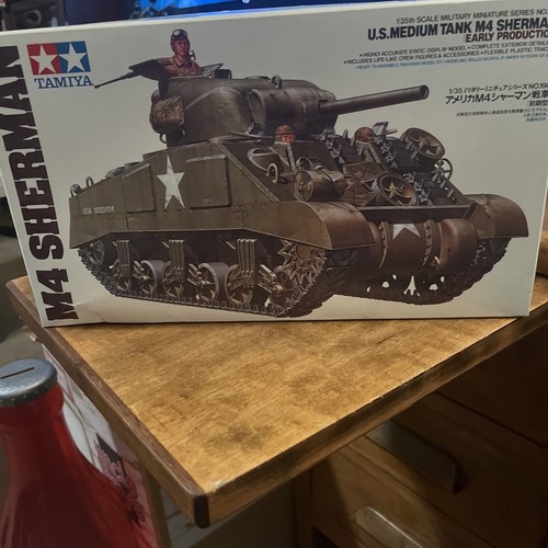 Tamiya 35190 1/35 U.S Medium Tank M4 Sherman Early Production Scale ...