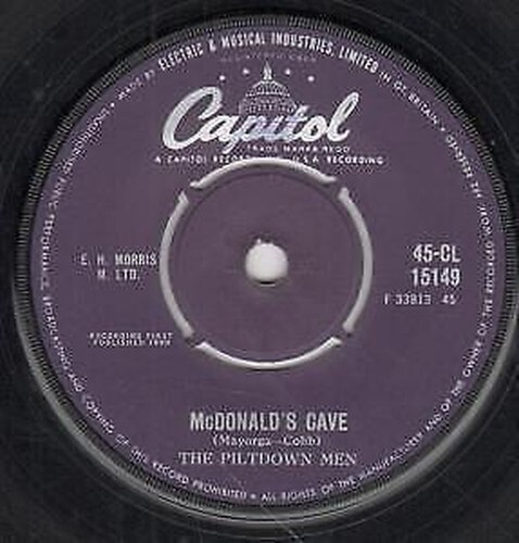 Piltdown Men McDonald's Cave 7" vinyl UK Capitol 1960 Four prong label ...