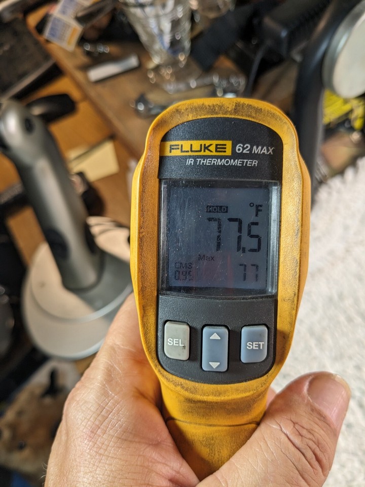 FLUKE 62 MAX IR THERMOMETER - FRESH BATTERIES AND WORKS GREAT ...