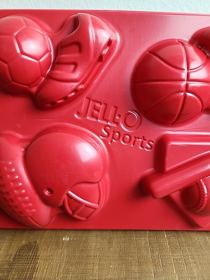 Jello JELL-O Jiggler Sports Baseball ⚾️ Basketball 🏀 Football 🏈 Soccer ...