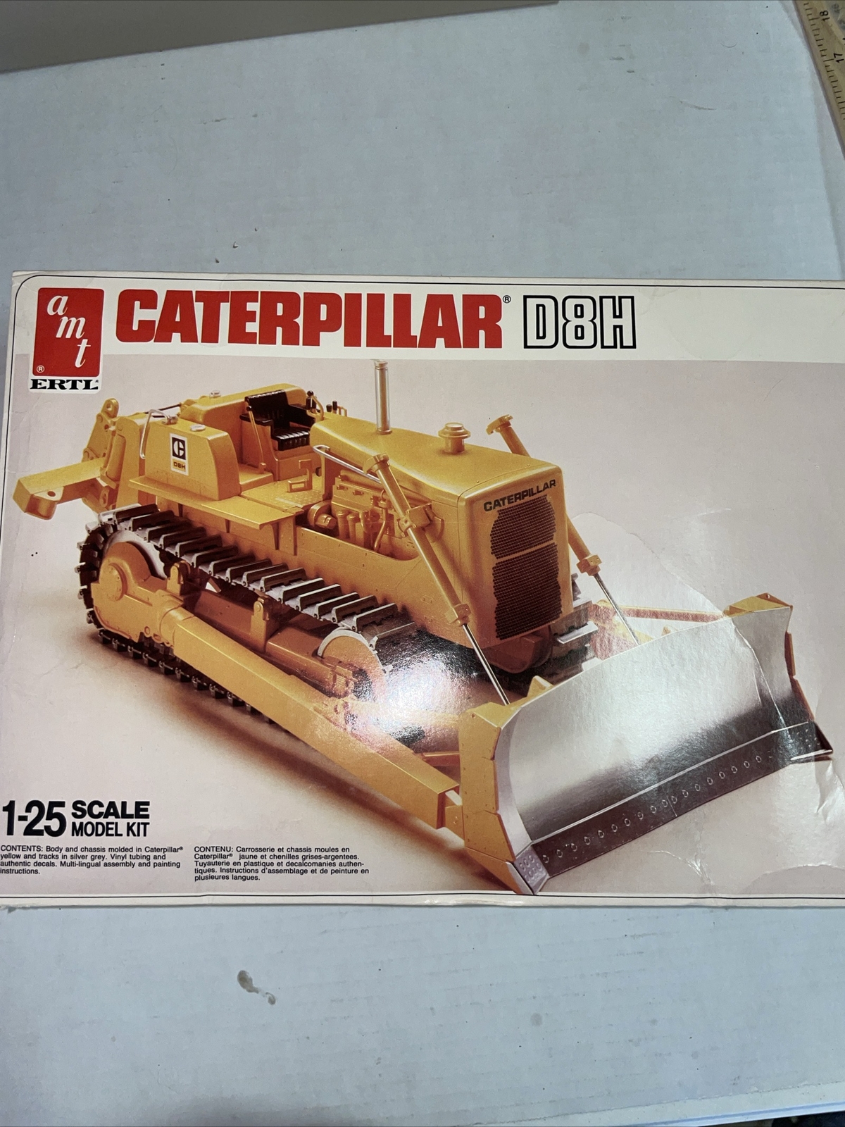 AMT ERTL 6670 Caterpillar D8h Bulldozer Model Kit Unbuilt for sale ...