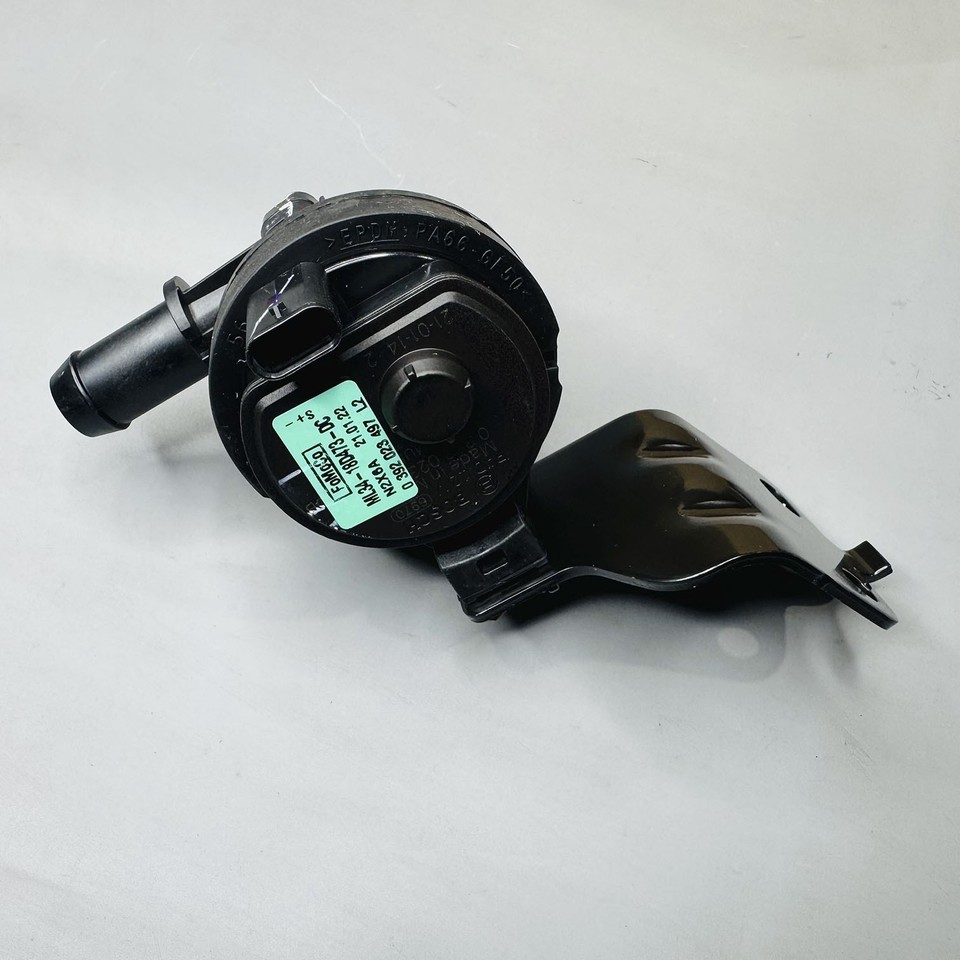 OE GENUINE Engine Coolant Water Pump For FORD ML3Z-18D473-D | eBay