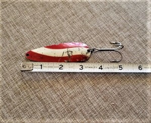 Vintage daredevil lure,Lucky strike Spoon, 3 inches,Red & White | eBay