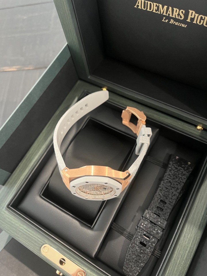 Audemars Piguet Royak Oak Offshore Rose Gold Rubber Watch 77605OK.OO ...