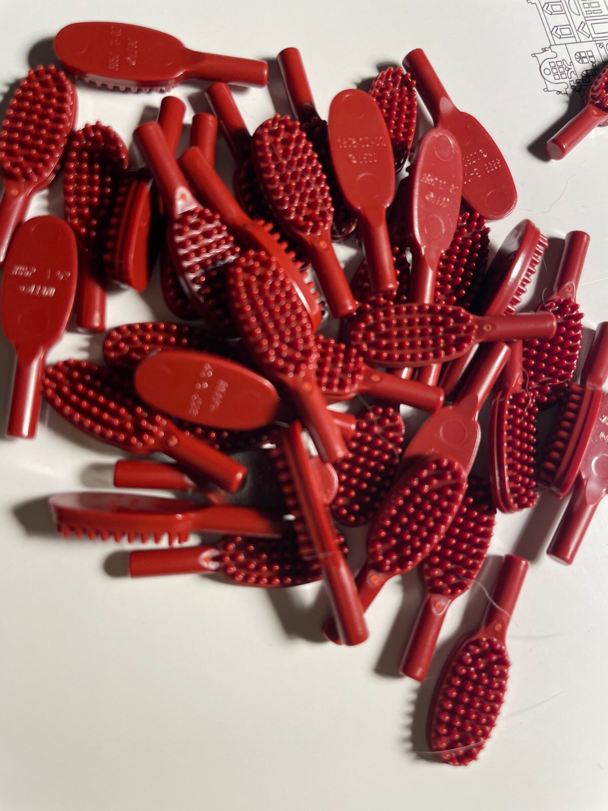 LEG0- NEW-#3852B-DARK RED- HAIR BRUSH/ PETAL-5 PIECES | eBay