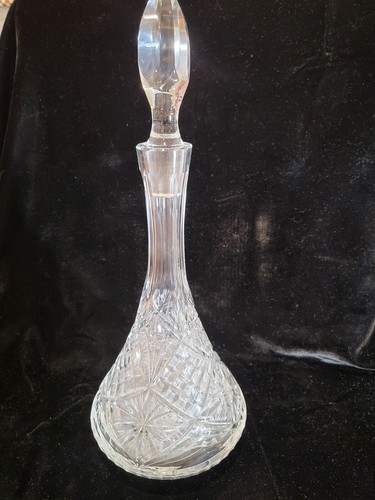Vintage crystal decanter - beautiful pattern | eBay
