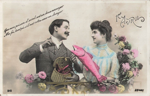 CP 1ER AVRIL FEMME CHIGNON AVEC GROS POISSON MOUSTACHU BESACE | eBay
