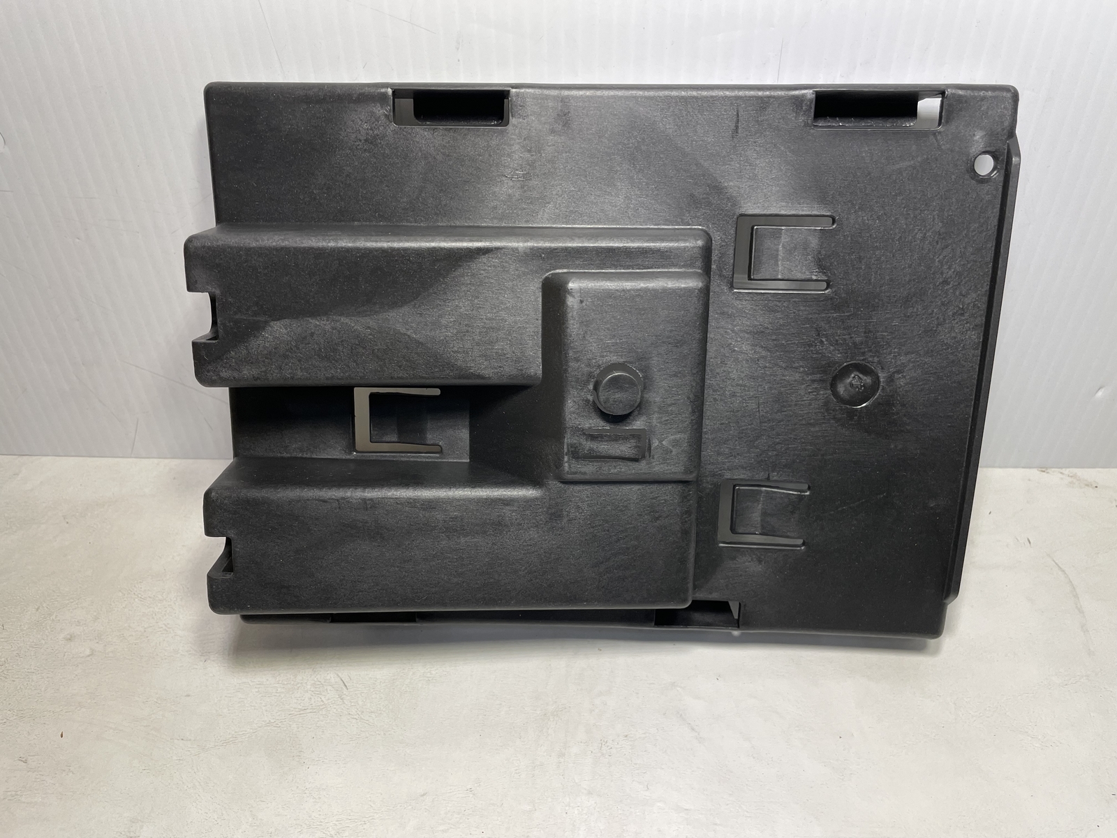 CTS COUPE / WAGON ECM MOUNTING BRACKET COMPUTER BRACKET 2011-2013 NEW ...