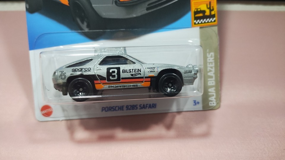 2023 Hot Wheels Porsche 9285 Safari Baja Blazers #5/10 Gray Diecast 1: ...