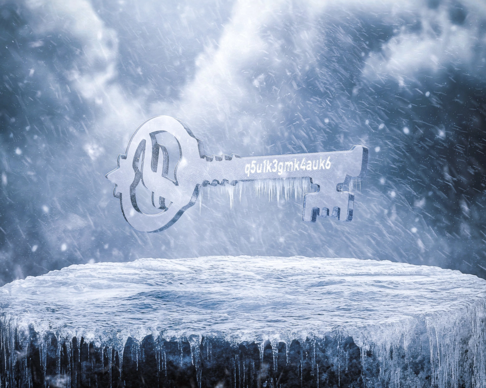 Finalmouse ULX Frostlord ️ Limited Edition Gaming Mouse - Size Classic ...