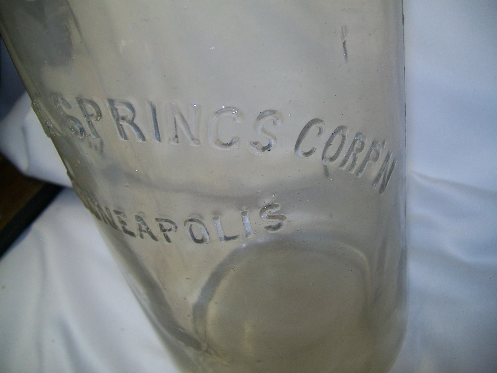 VINTAGE CHIPPEWA SPRINGS CORP MINNEAPOLIS 1 GALLON JUG WATER BOTTLE ...