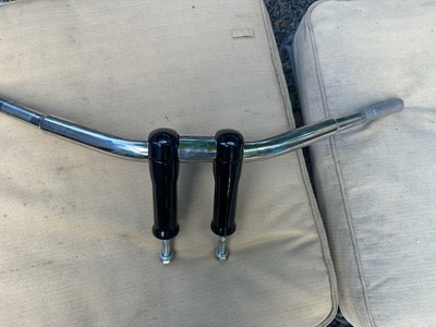 HARLEY DAVIDSON HANDLEBAR / RISERS 1 1/4" BLACK AND CHROME Softail ...