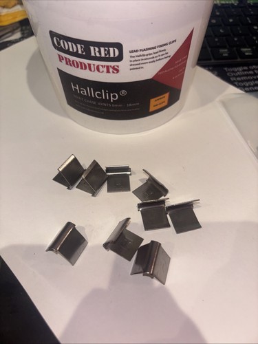 50 (Bag) Hall Clips Lead Flashing Fixing Clips Easy Fix Roof Repair ...