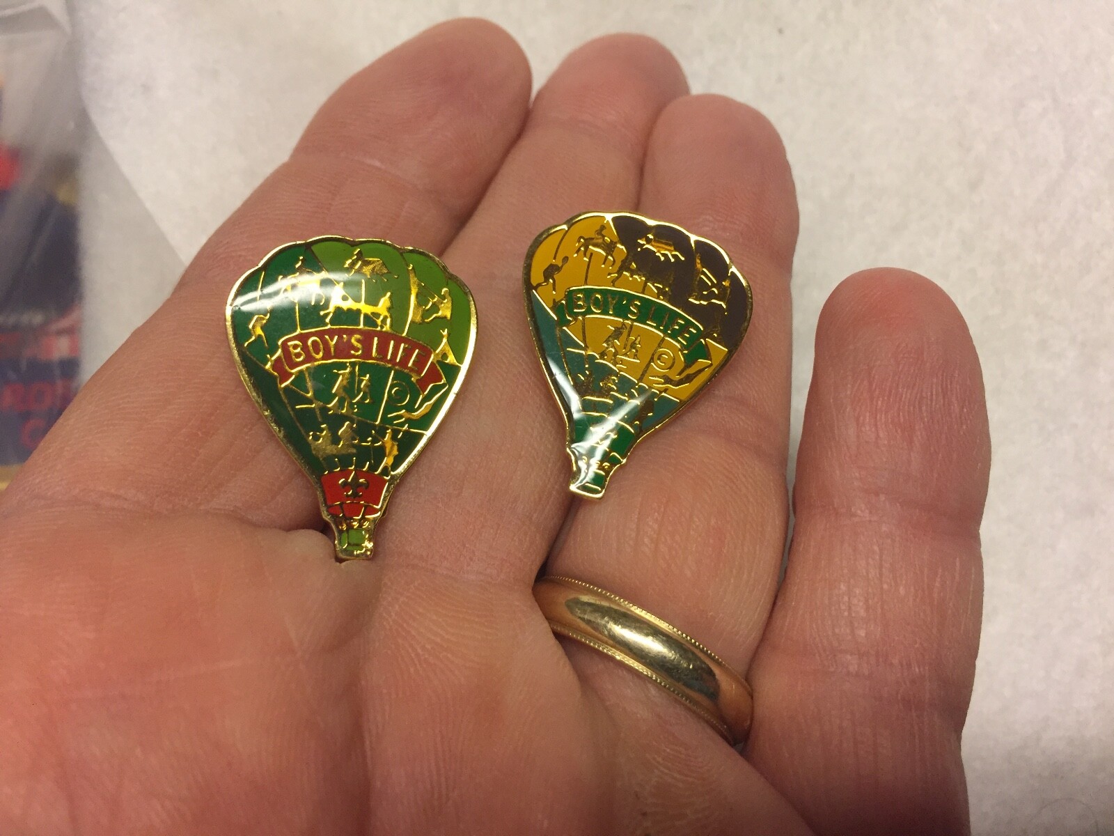 (mr8) Boy Scouts - BOY's LIFE - balloon hat pins | eBay