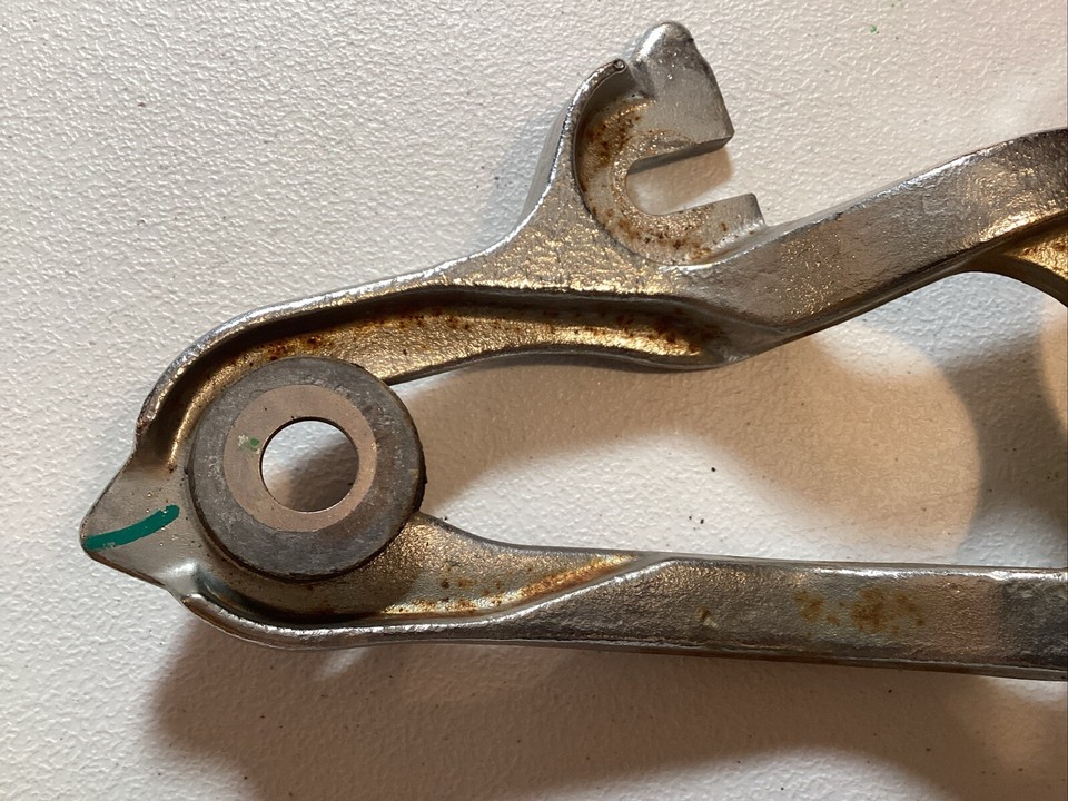 2019-21 RAM 1500 DT CHROME RIGHT FRONT TOW HOOK OEM 68288776AA | eBay