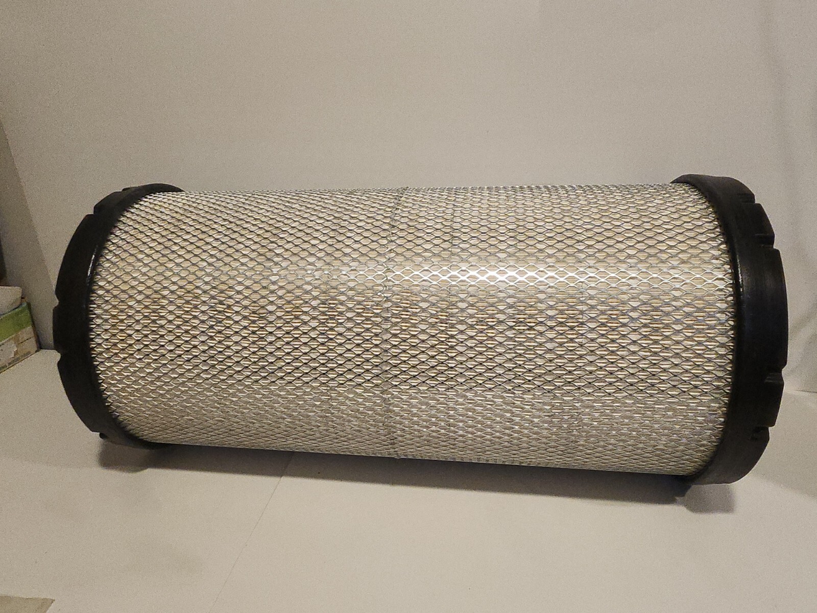 LUBERFINER LAF4816 - Air filter cross reference