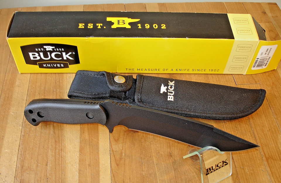 NIB BUCK KNIFE 620 BKS REAPER 420HC BLACK TRACTION BLADE PLASTIC HANDLE ...