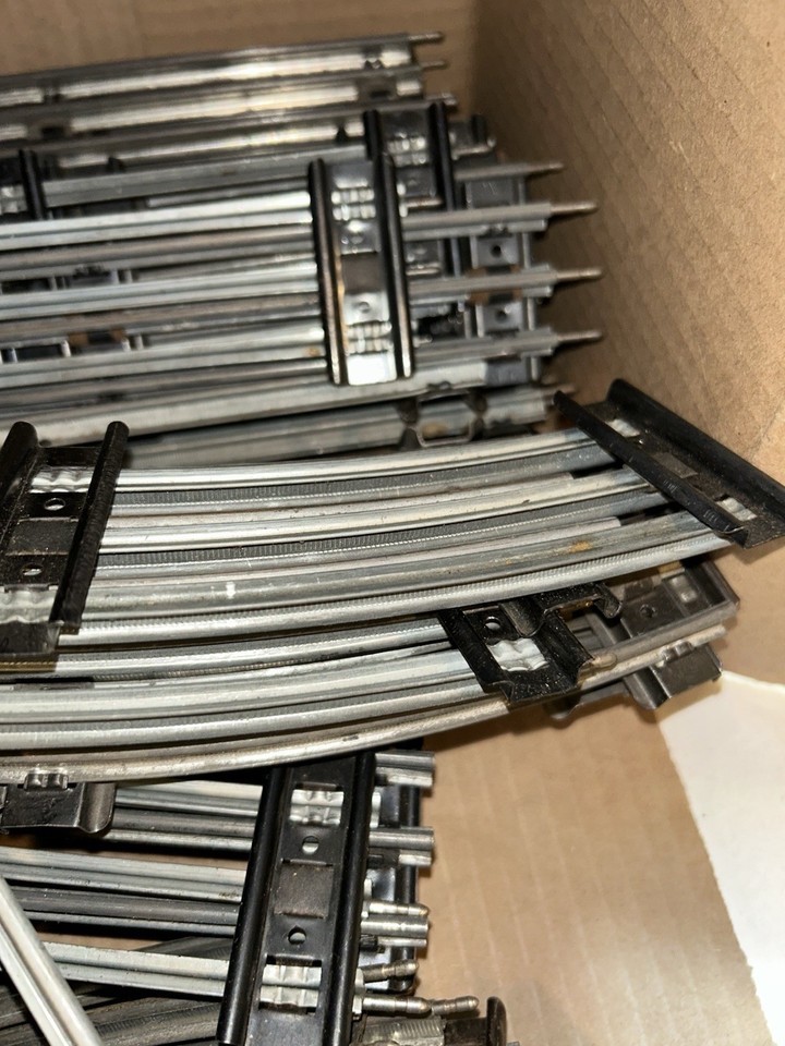 80 Pieces - Lionel O Gauge Track - 40 Straight, 40 Curve - Ready To Use ...