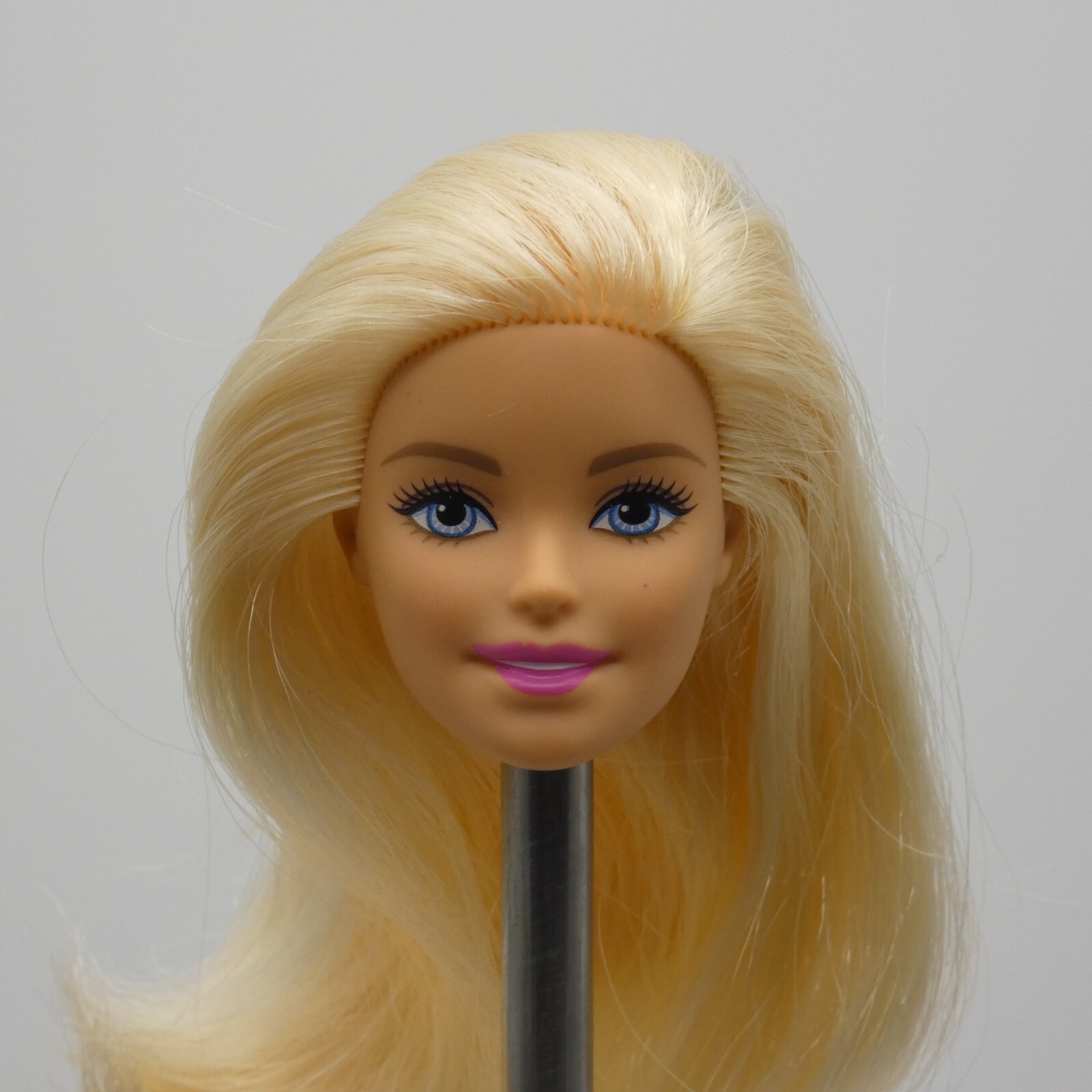 Barbie Fashion Doll Head Only Millie Face Blonde Blue Eyes Left Side ...