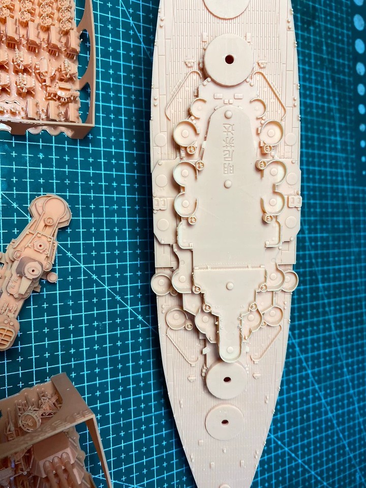 Unpainted 1/700 US Navy Battleship USS Minnesota Model Kit | eBay