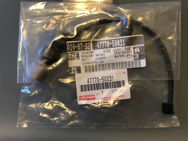 Genuine Lexus 4777150040 Ls400 Brake Pad Wear Wire Indicator Right ...