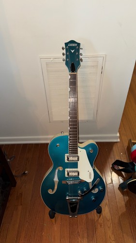 Gretsch G5410T Electromatic Tri-Five - Two Tone Ocean Turquoise/White ...