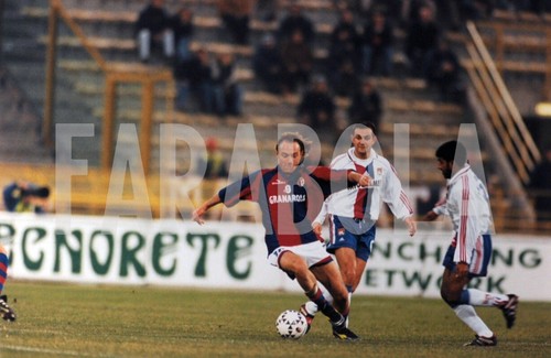 Vintage Press Photo Football, Bologna Vs Lyon, Magen David Fearon, 1999 ...