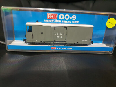 Peco 009 Narrow Gauge GR-240AO L&B 8 ton Bogie Goods Brake Van Grey No ...